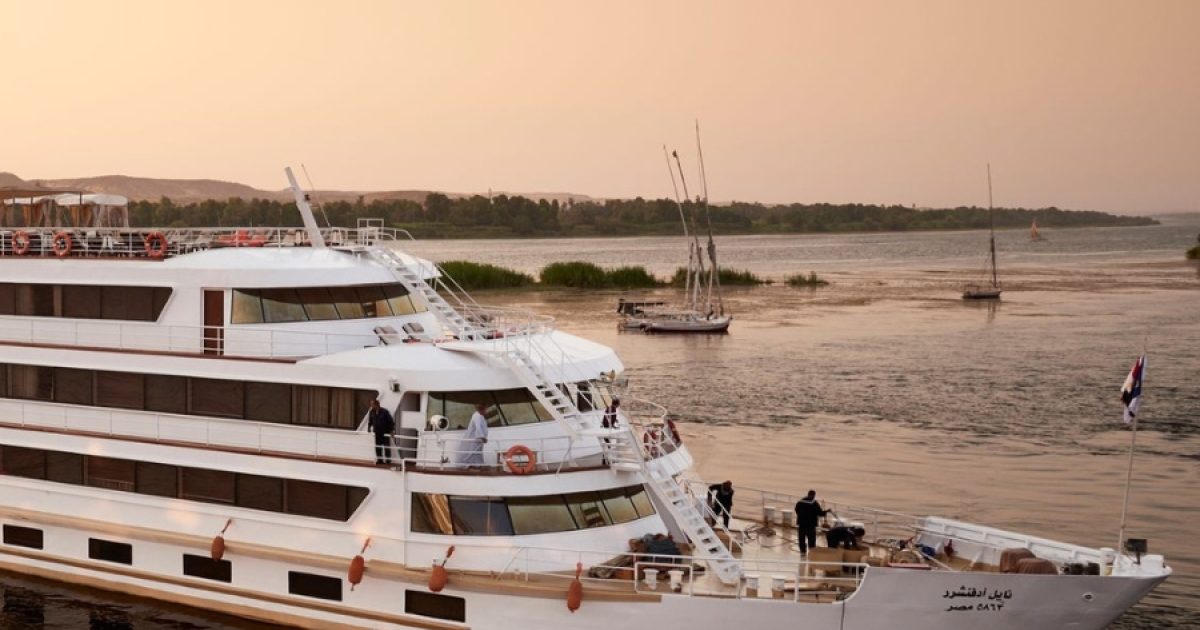 Sanctuary Nile Adventurer | Mahlatini Luxury Travel