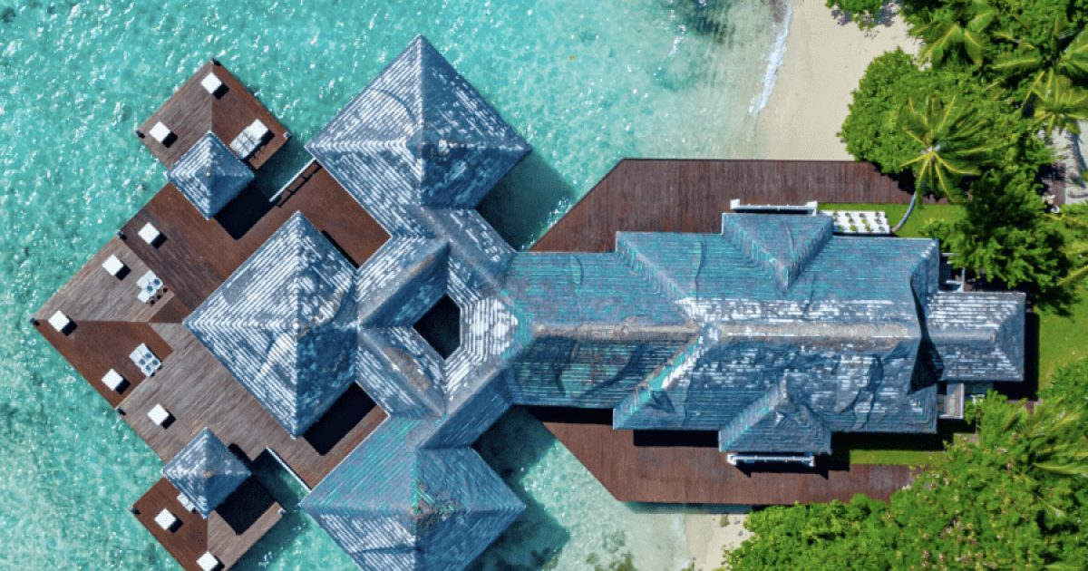 Ayada Maldives | Mahlatini Luxury Travel